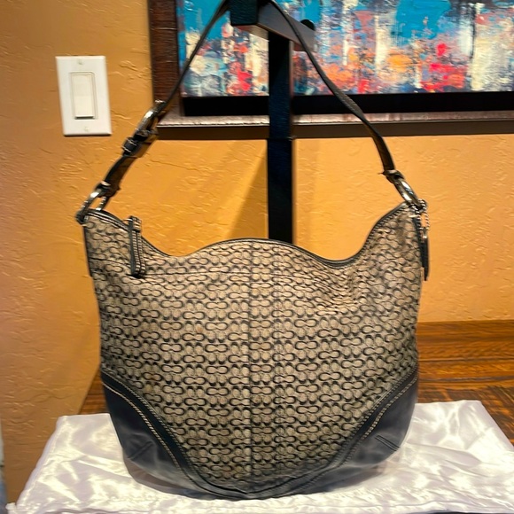 Coach | Bags | Coach Classic Signature C Soho Hobo Canvas Leather ...
